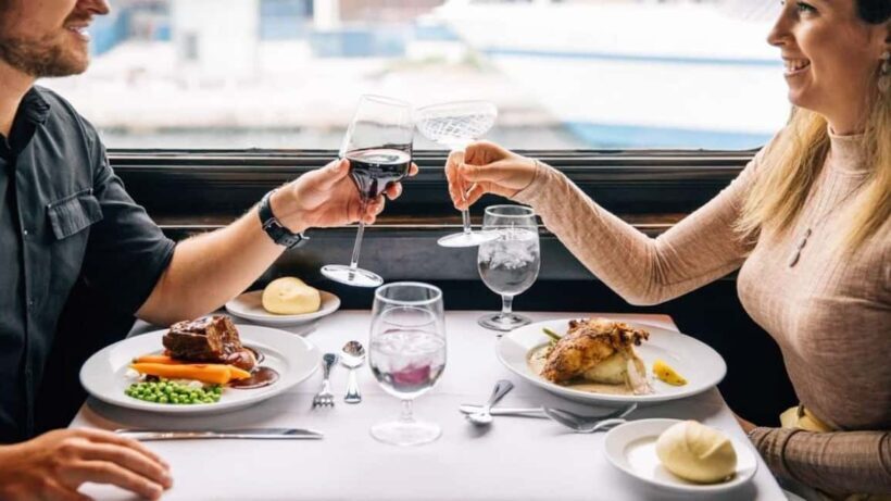 City Cruises Chicago: Premier Lunch or Dinner Cruise - Who Should Consider This Cruise?