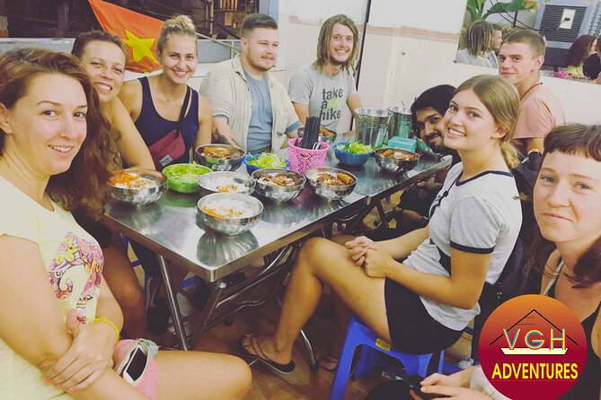 City explore combined with Food taste, Private tour on motorbike - FAQ