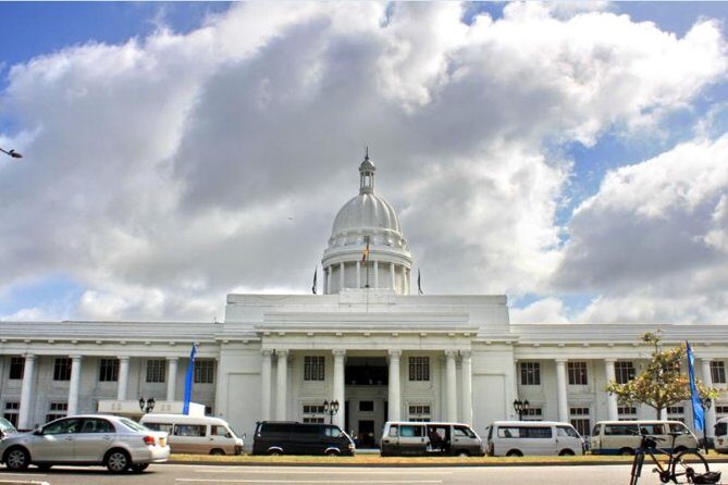 City Highlights Cycle Tour of Colombo - FAQs