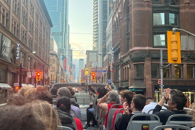 City Sightseeing Toronto Guided Night Bus Tour - Exploring the Itinerary in Detail
