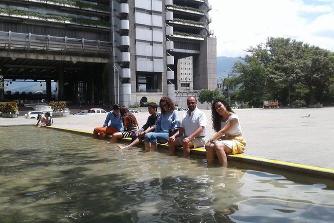 City Tour, Comuna 13, Cable Car, Botero Park, Pueblito Paisa - Meeting and Pickup