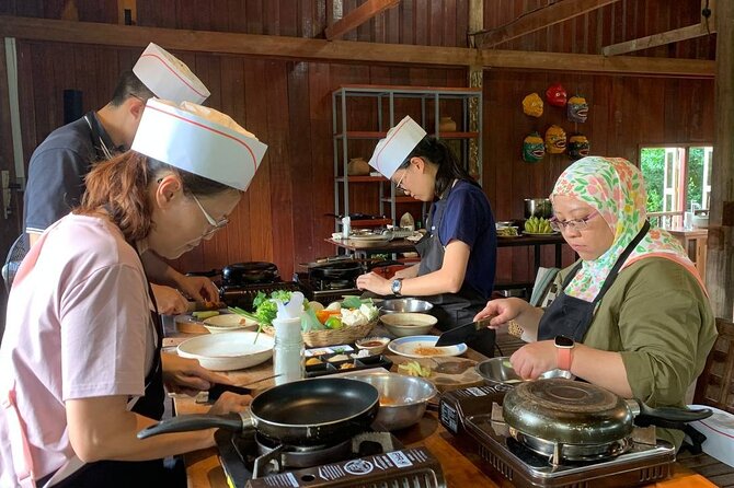 City Tour & Cooking Class - What Does the Tour Include and Exclude?
