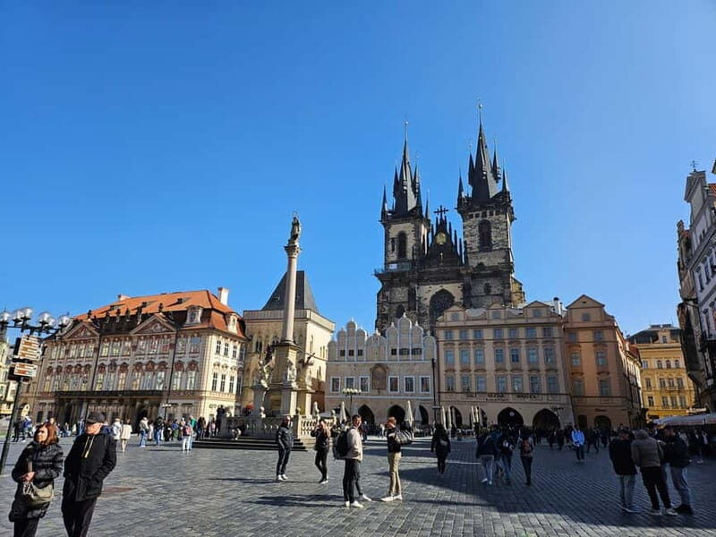 City tour in Prague - Introduction