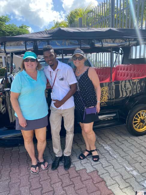 City Tour in vintage model T replica - The Practical Side: Transportation, Duration, and Cost