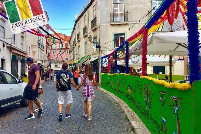 City Tour Lisbon, Wonders of the Old City Through the Main Monuments - Guide Experience and Customer Feedback