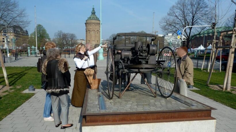 City tour Mannheim: With Bertha Benz through the city of inventors - costume tour - A Detailed Look at the Mannheim Costume Tour
