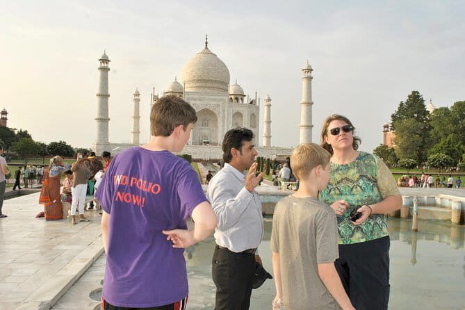 City Tour of Taj Mahal Sunrise and sunset in Agra - FAQ