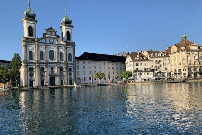 City tour plus Lucerne - The Guide: Knowledgeable and Approachable