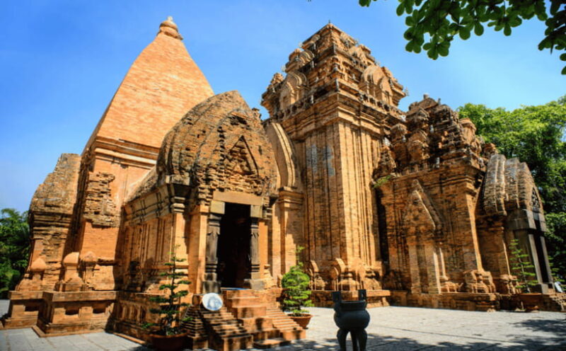 CITY TOUR PRIVATE CAR RENTAL FOR SIGHTSEEING IN NHA TRANG - Real Traveler Insights