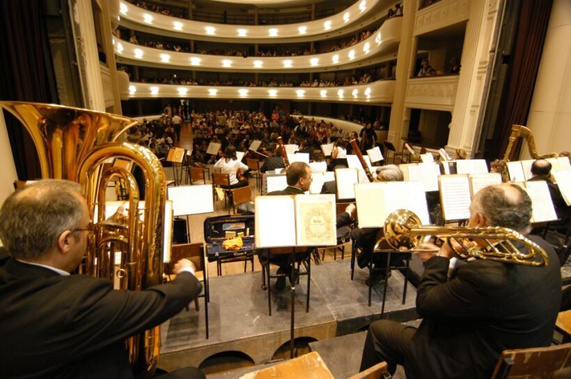 City tour with visit to General San Martin Park - Key Points