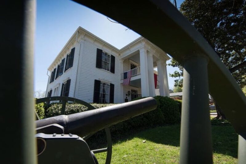 Civil War History Tour  The Battle of Franklin, Tennessee - What’s Not Included