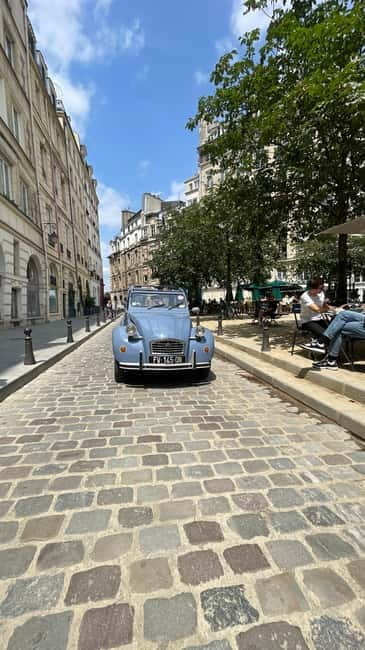 Classic 2CV Tour paris 2h - A Closer Look at the Classic 2CV Paris Tour