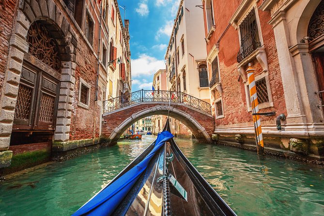 Classic 30-Minute Gondola Ride in Venice - Meeting and Pickup Details
