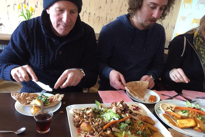 Classic Bites and Culinary Trends Neighborhood Food Tour in Berlin - Discovering Berlins Diverse Culinary Landscape