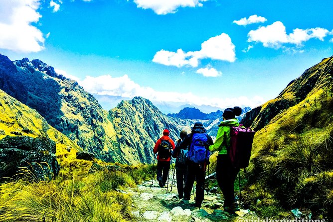 Classic Inca Trail 4 Days to Machu Picchu - Meeting and Pickup Details