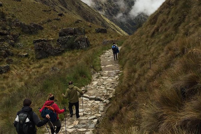 Classic Inca Trail 4 Days to Machu Picchu - Difficulty and Fitness Level