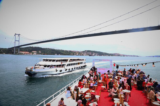 CLASSIC OLD CITY TOUR BY MR.ISTANBUL 1-2 or 3 days (Max : 10 people) - Day 2: The Neighborhoods and Bosphorus