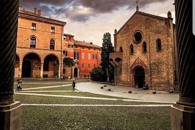 Classic Private Walking Tour Bologna - Customizing the Itinerary