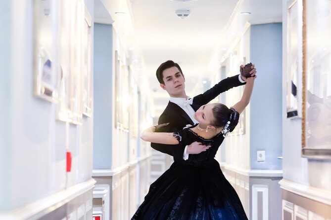 Classic Waltz Workshop - Experience Details