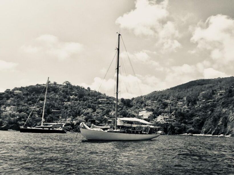 Classic Yacht Sailing in Cannes - The Experience: What It’s Like from Start to Finish