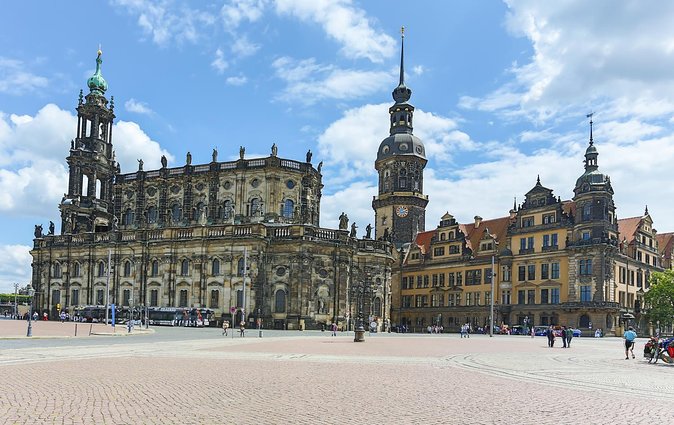 Classical Dresden Walking Tour with licensed Guide - What Travelers Say