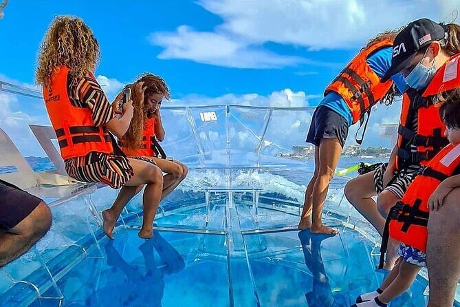 Clear Boat - The Experience from Travelers’ Perspectives