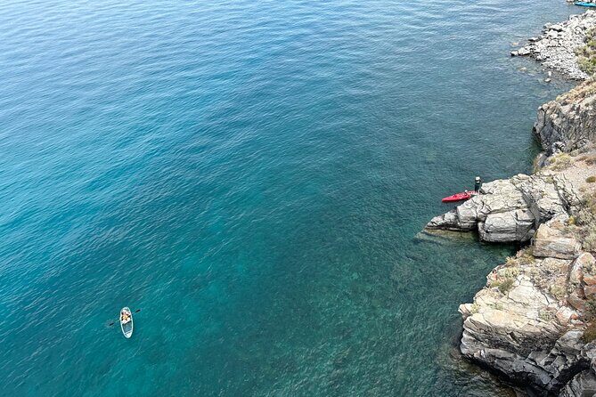 Clear Kayak Paddle Tour at Cave Rock - An Overview of the Tour: Exploring Lake Tahoe from a Kayak