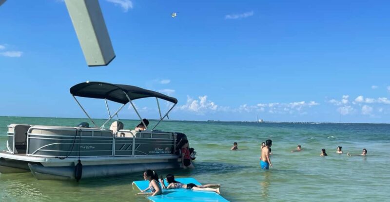 Clearwater: 4 Hour Private Pontoon Boat Rental with Captain - Key Points