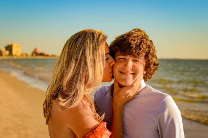 Clearwater Beach: Sunset Photography Session - FAQs