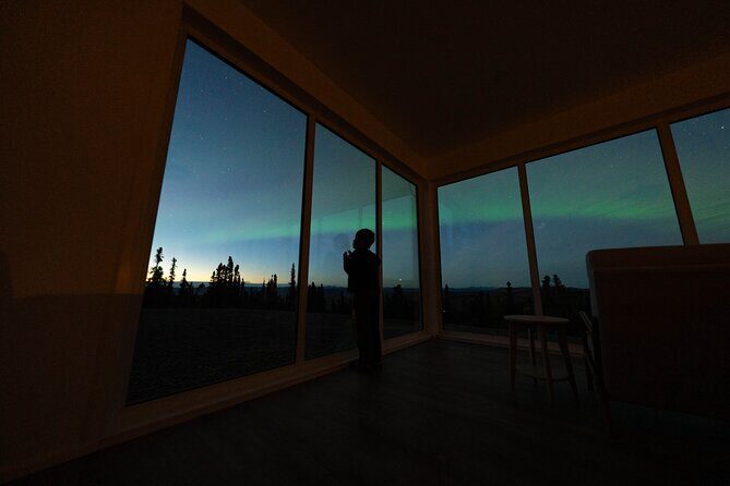 Cleary Summit Aurora Glass House Luxury Northern Lights Tour - FAQ