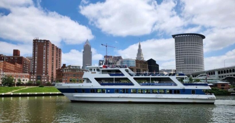 Cleveland: Goodtime III Narrated Sightseeing Cruise - Who Should Consider This Tour?
