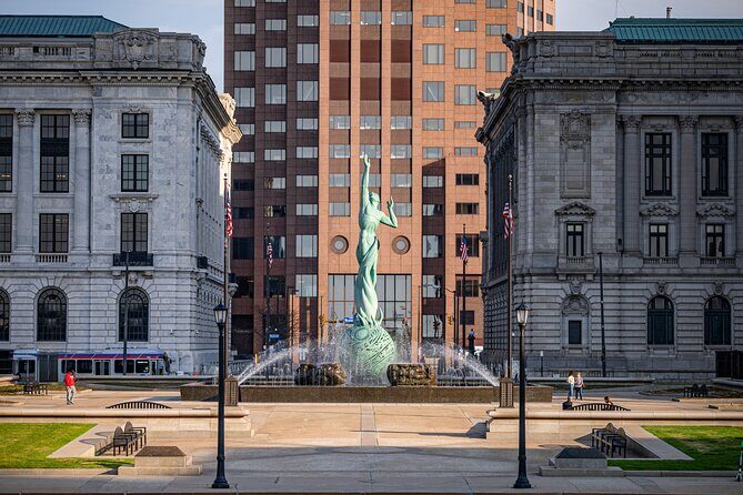Cleveland Scavenger Hunt Walking Tour and Game - An Engaging Way to Discover Cleveland
