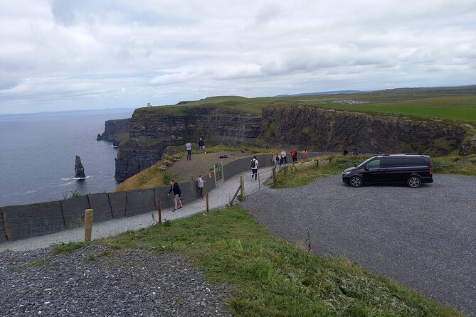 Cliffs of Moher and Bunratty Castle Private Day Tour from Dublin - An In-Depth Look at the Tour Experience