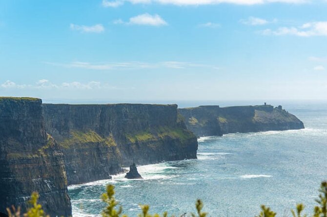 Cliffs of Moher, Burren and Bunratty With Private Chauffeur Tour - Key Attractions and Highlights of the Tour