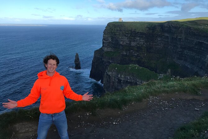 Cliffs of Moher Hiking Tour From Doolin - Small Group - Guides and Experience