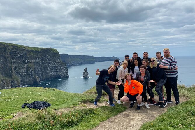 Cliffs of Moher Hiking Tour From Doolin - Small Group - What to Bring and Wear