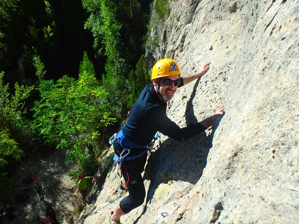 Climb In Montanejos For Beginners - Group Size and Flexibility