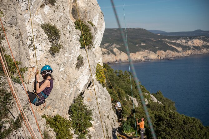 Climbing, Arrábida Natural Park, Setúbal, Sesimbra, near Lisbon - An Overview of the Experience