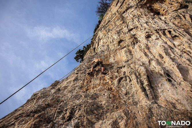 Climbing Experience - Positano - Preparing for the Climb