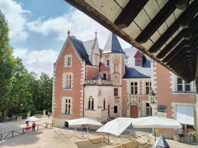 Clos Lucé: Da Vinci's Castle Private Guided Tour with Ticket - The Sum Up: Is It Worth It?