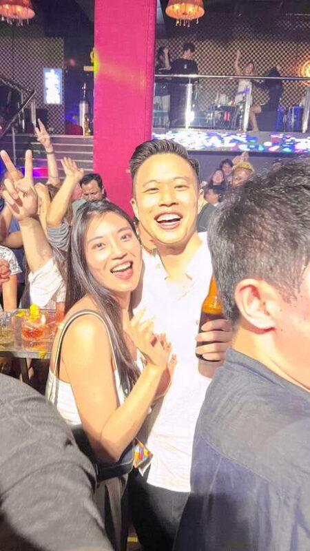 Club Crawl and Party Experience at BGC - Key Points