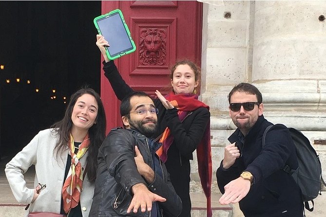 ClueZ Paris Game: An Engaging Review - Navigating With Technological Guidance