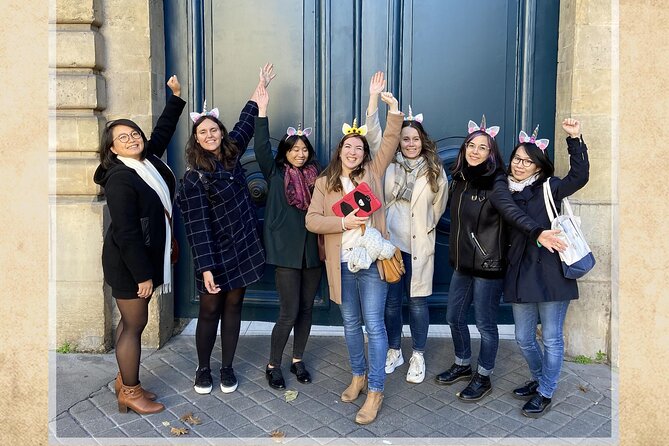 ClueZ Paris Game: An Engaging Review - Fostering Teamwork and Problem-Solving