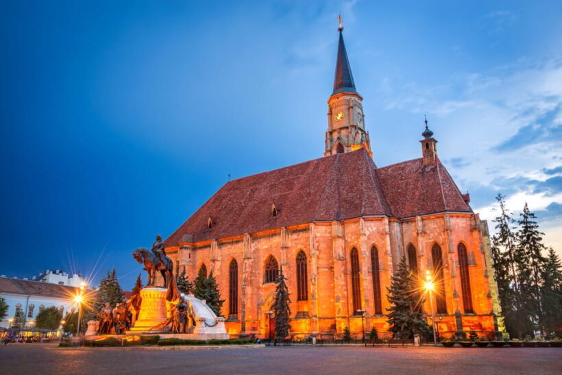 Cluj-Napoca: Old Town Walking Tour with a Local Guide - Key Points