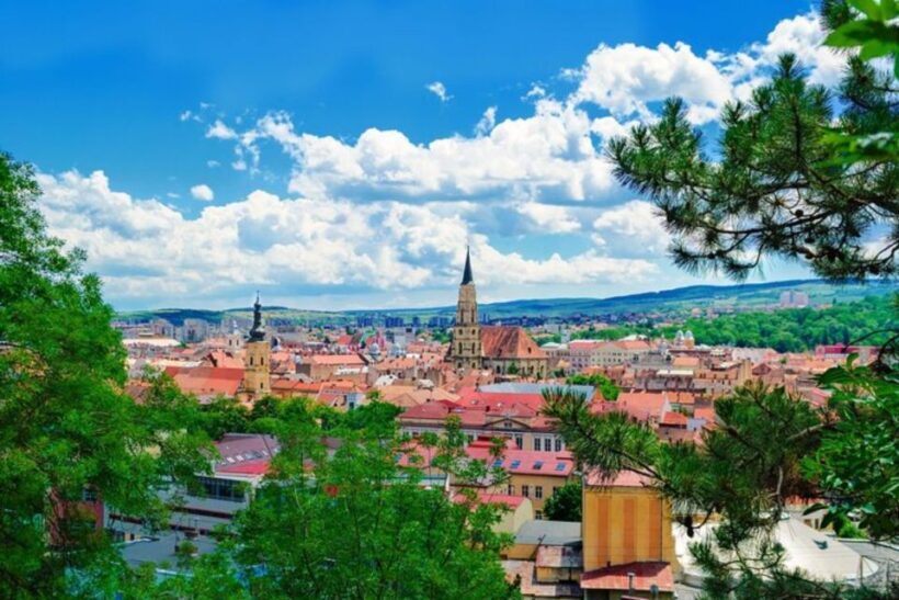 Cluj : Private Walking Tour with A Guide ( Private Tour ) - Authentic Experiences: What Travelers Say