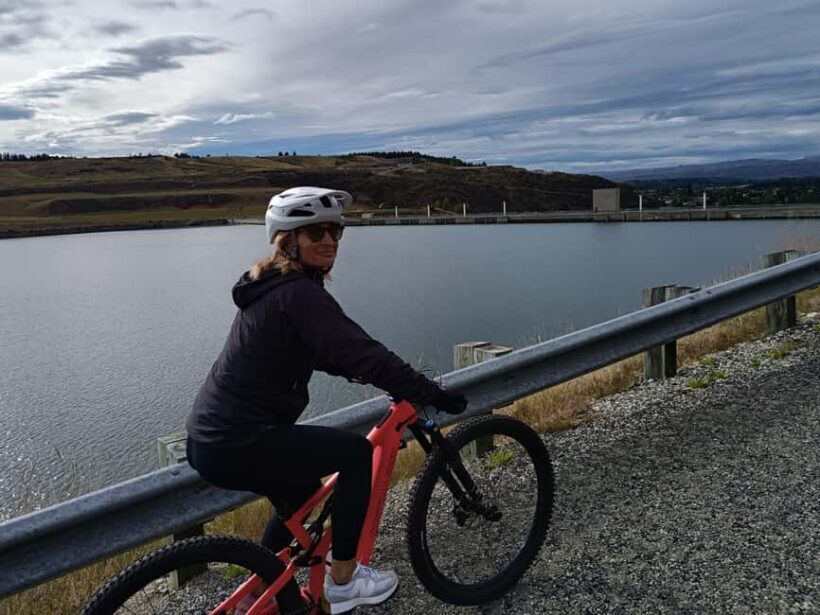 Clyde: Roxburgh Gorge Trail Bike Ride with Jet Boat - What to Bring and Practical Tips