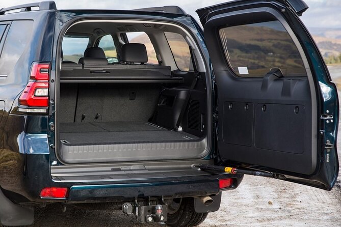 CO2-Offset Private Departure from Vilnius city to Vilnius Airport - Practical Details and Considerations