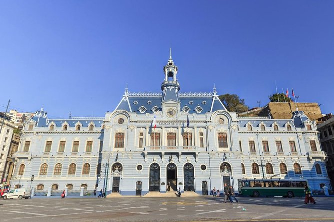 Coast and Color: Discover Viña and Valparaíso in a Day - Santiago to Valparaíso and Viña Del Mar