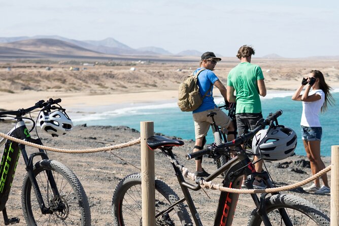 Coast to Coast PREMIUM Ebike Tour; Moderate Level - 45 Km - Guide Spotlight: Meet Baz