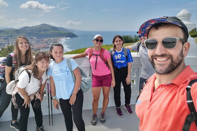 Coastal Winery Camino Trail Walking Tour From San Sebastian - Scenic Hike and Stunning Views